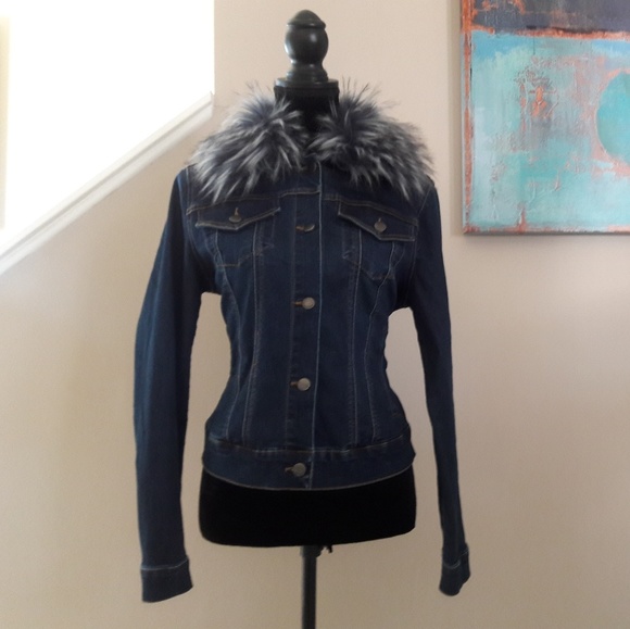 Max Jeans | Jackets & Coats | Max Jeans Denim Jacket Blue Faux Fur ...